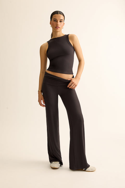 TALA. Activewear you'll feel good in, and good about.